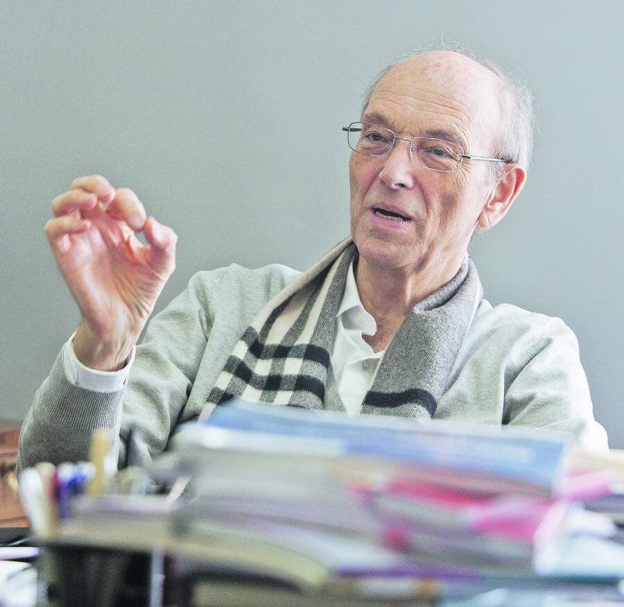 Ricardo Ffrench-Davis entra al debate por nuevo 10%: “Nos queda una ...