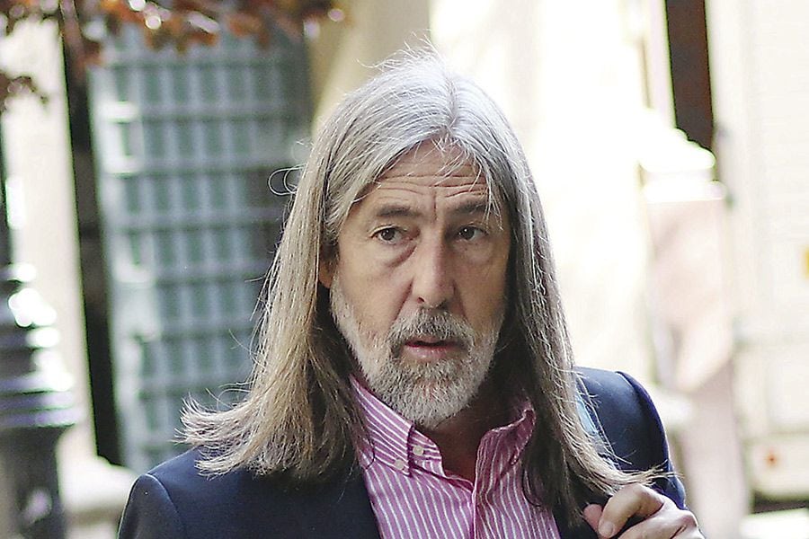 Senador Letelier protagoniza accidente de tránsito - La Tercera