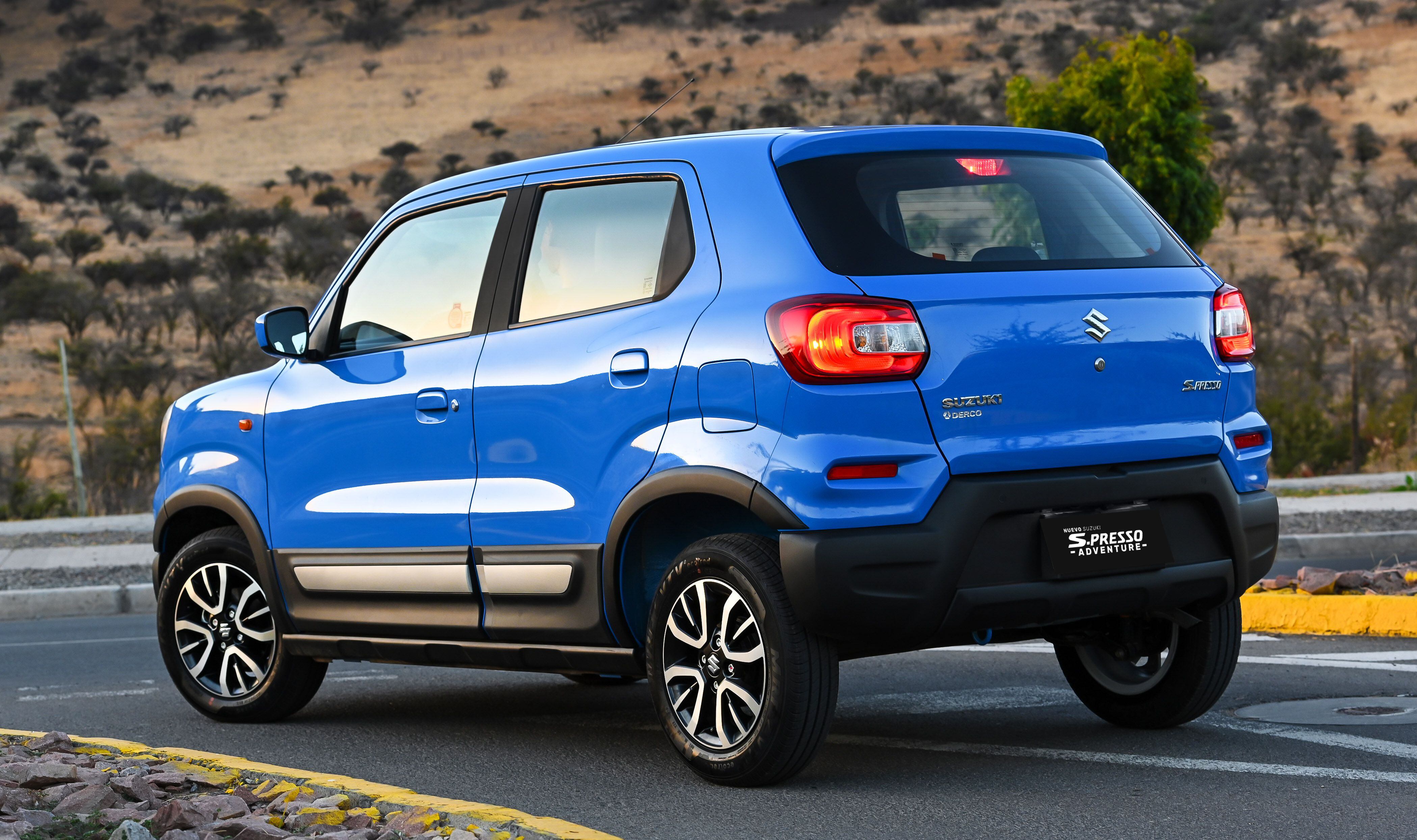 Suzuki Chile pone en preventa el nuevo S-Presso Adventure - La Tercera
