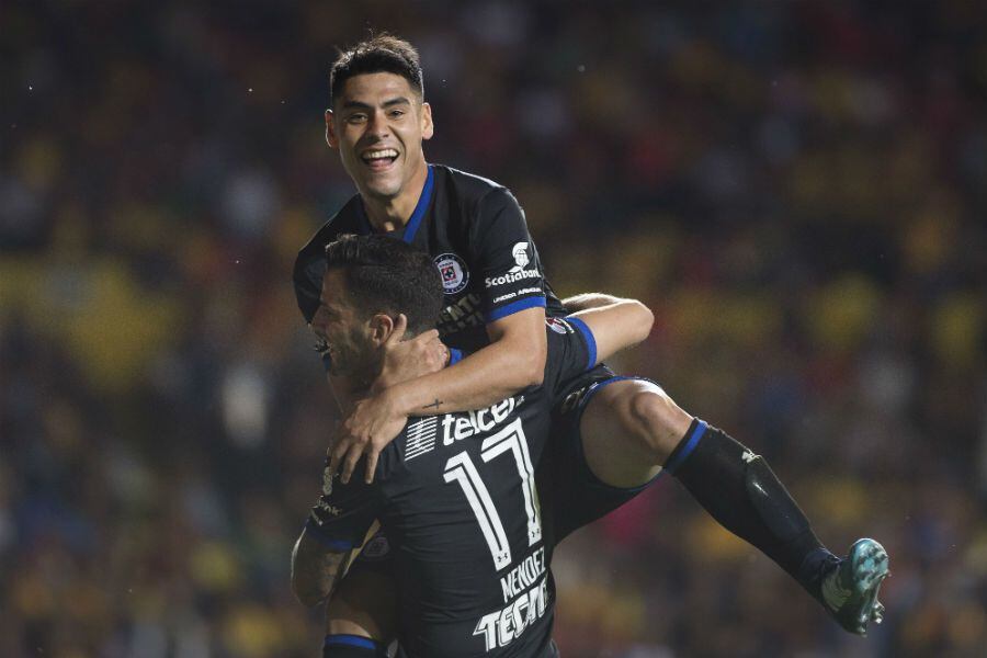 Felipe Mora le da la clasificación a los playoffs al Cruz Azul - La Tercera
