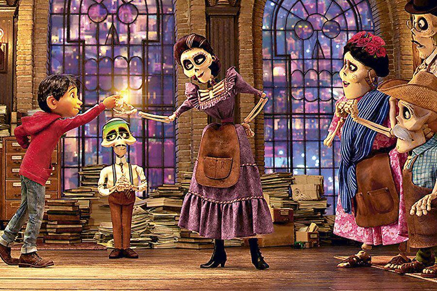 Coco destrona a Minions como la cinta más vista en Chile - La Tercera