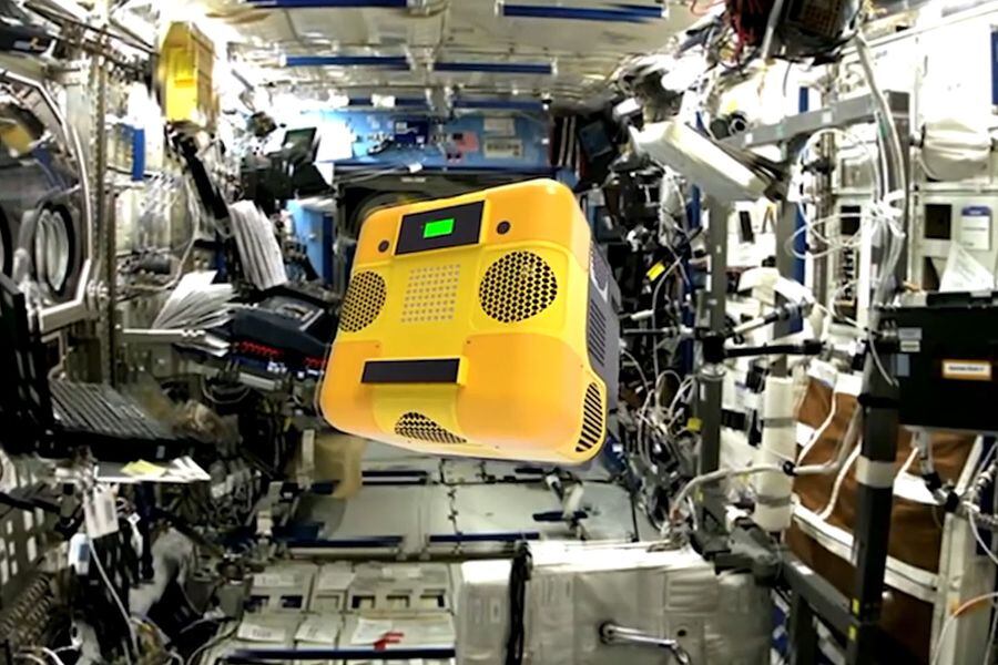 Nuevos robots voladores ayudarán a los astronautas en el espacio - La ...