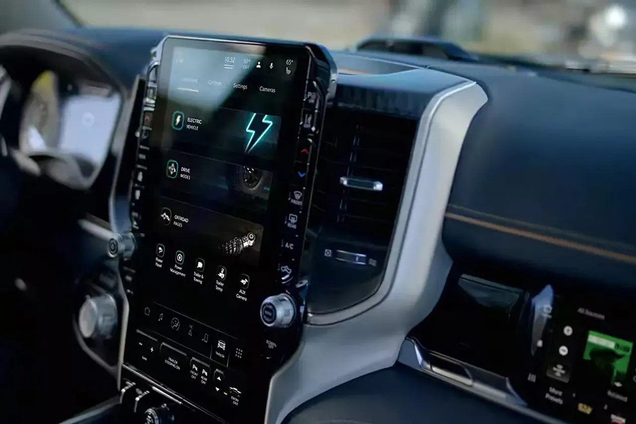 RAM 1500 REV: la primera incursión eléctrica de la marca - La Tercera