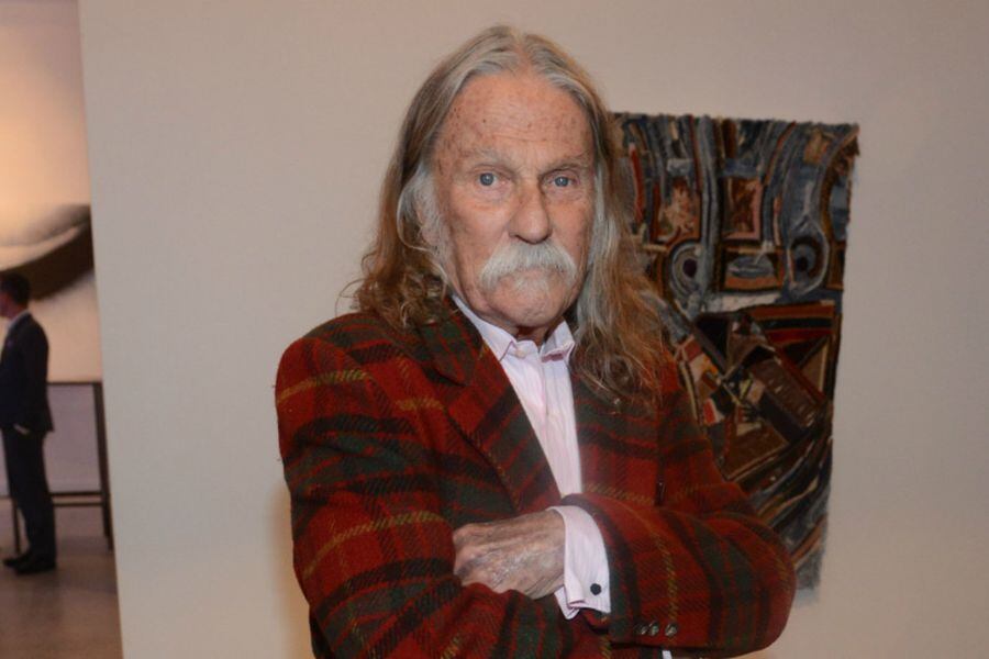 Muere Gary Burden, diseñador de las portadas de los discos de Neil ...