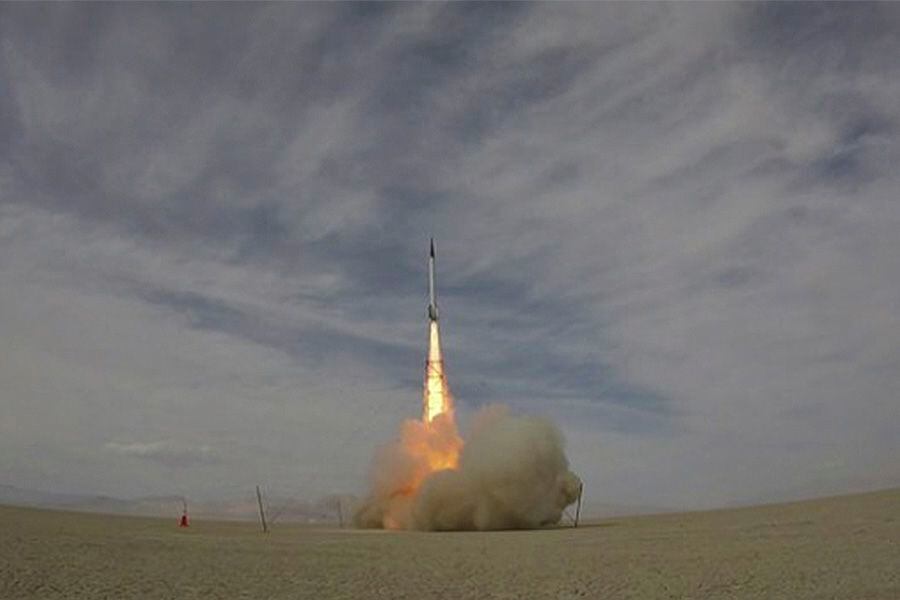 Llega al espacio el primer cohete construido por estudiantes - La Tercera