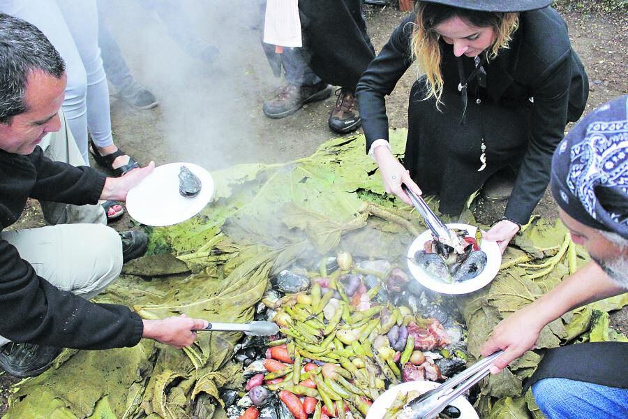 Receta del curanto "viaja"a EEUU para promover sabor de los choritos ...