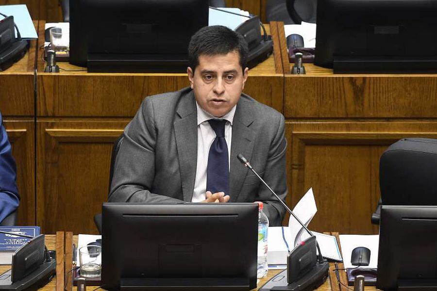 De la DC al PRI y, ahora, PPD: la militancia de Pedro Araya - La Tercera