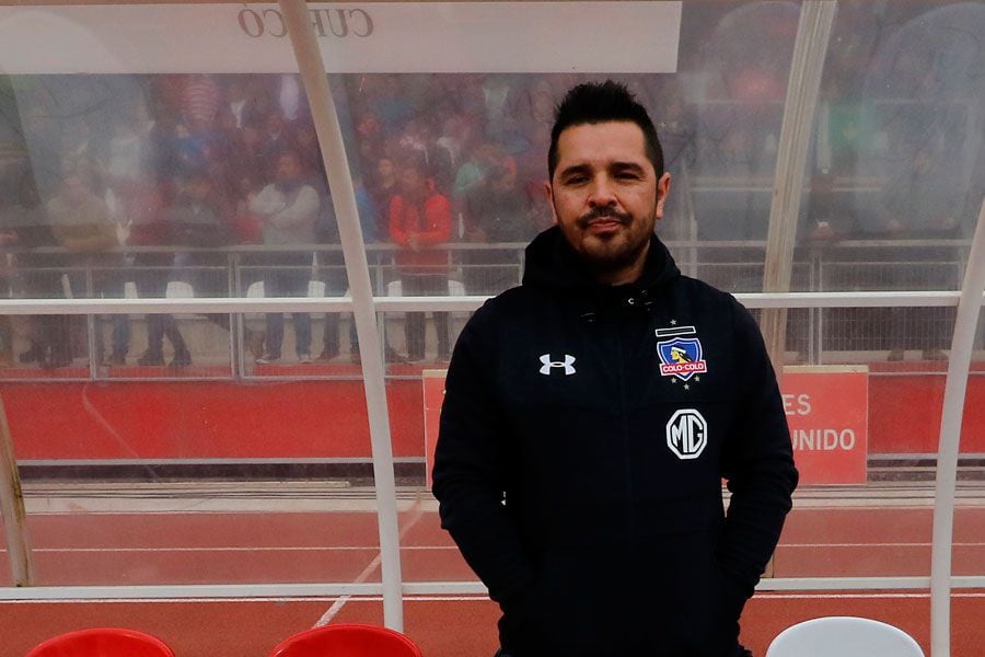 Tito Tapia le teme a la humedad de Manta - La Tercera