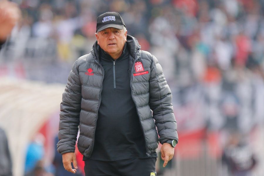 Curicó oficializa la salida de Marcoleta - La Tercera