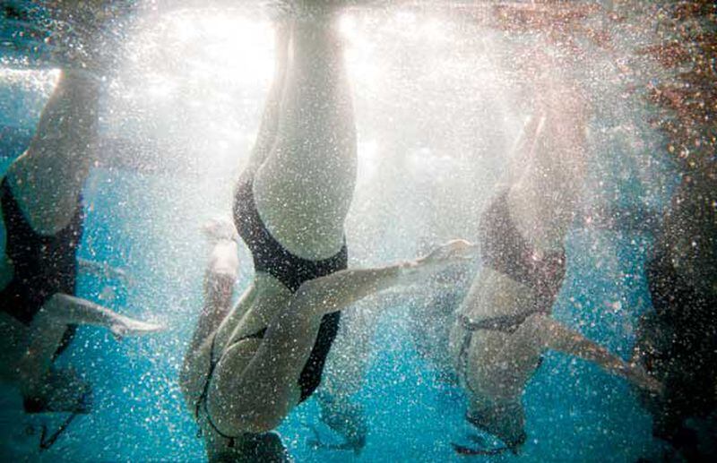 Danza en el agua - La Tercera