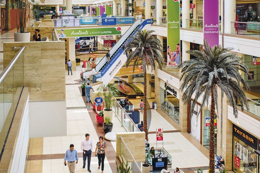 ¿Quién paga por el cierre de malls? Retail apunta a pago de ...