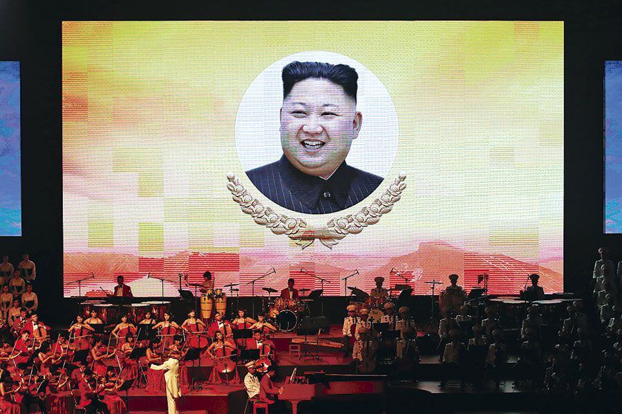 Norcorea festeja 70º aniversario de su creación con masivos actos - La ...