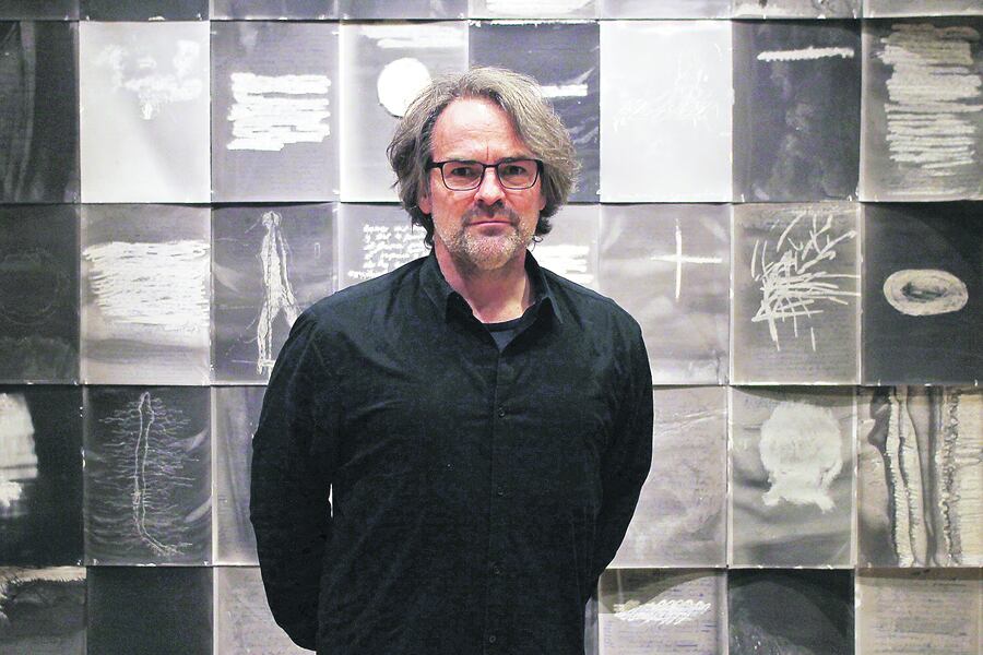 Los escritos del General Carlos Prats se vuelven obra de arte - La Tercera