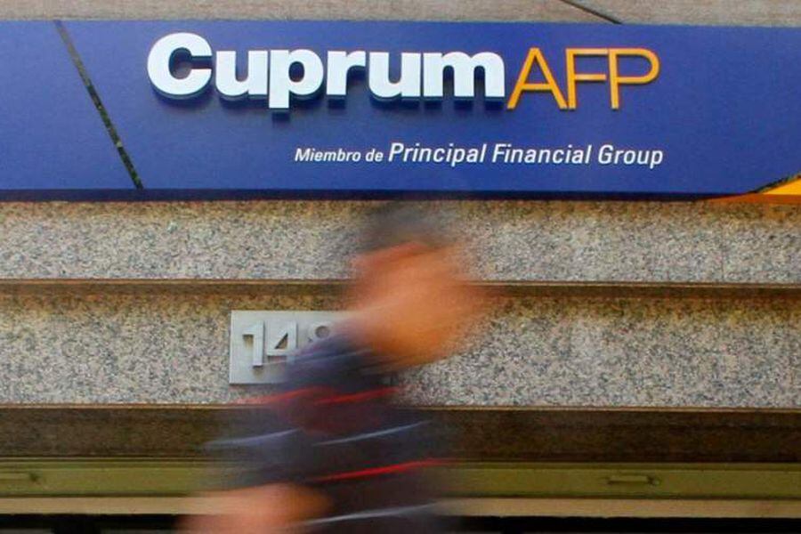 Crisis social: controlador de Cuprum no ve crecimiento en Chile por un ...