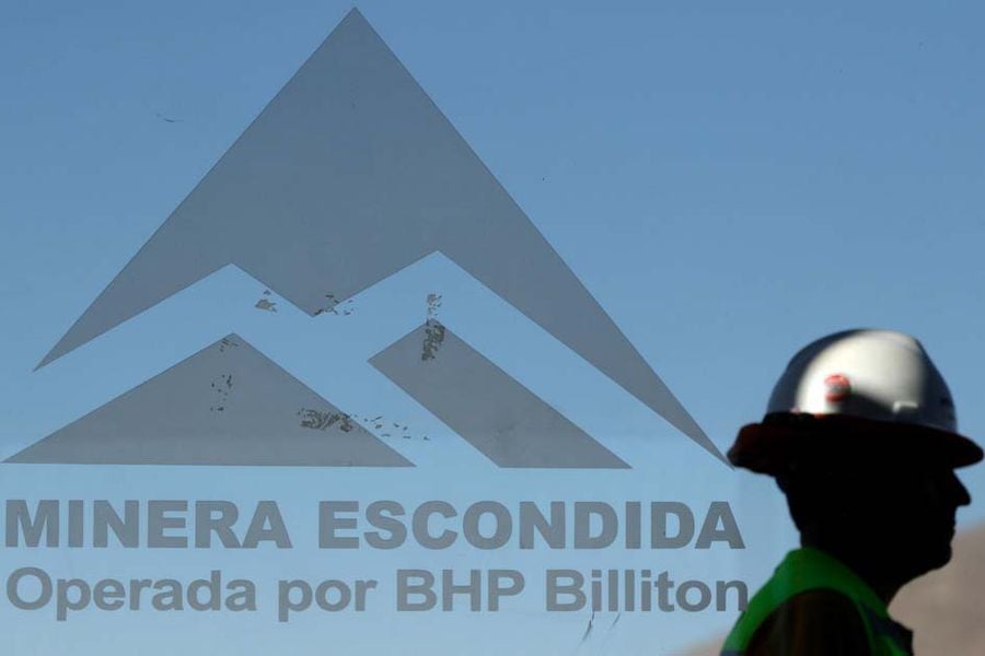 Mitsui y Cobra negocian con BHP para construir desalinizadora en Chile ...