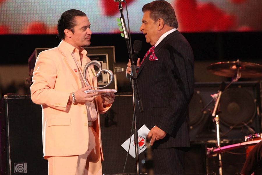 El día en que Mike Patton llamó "Don Corleone" a Don Francisco - La Tercera