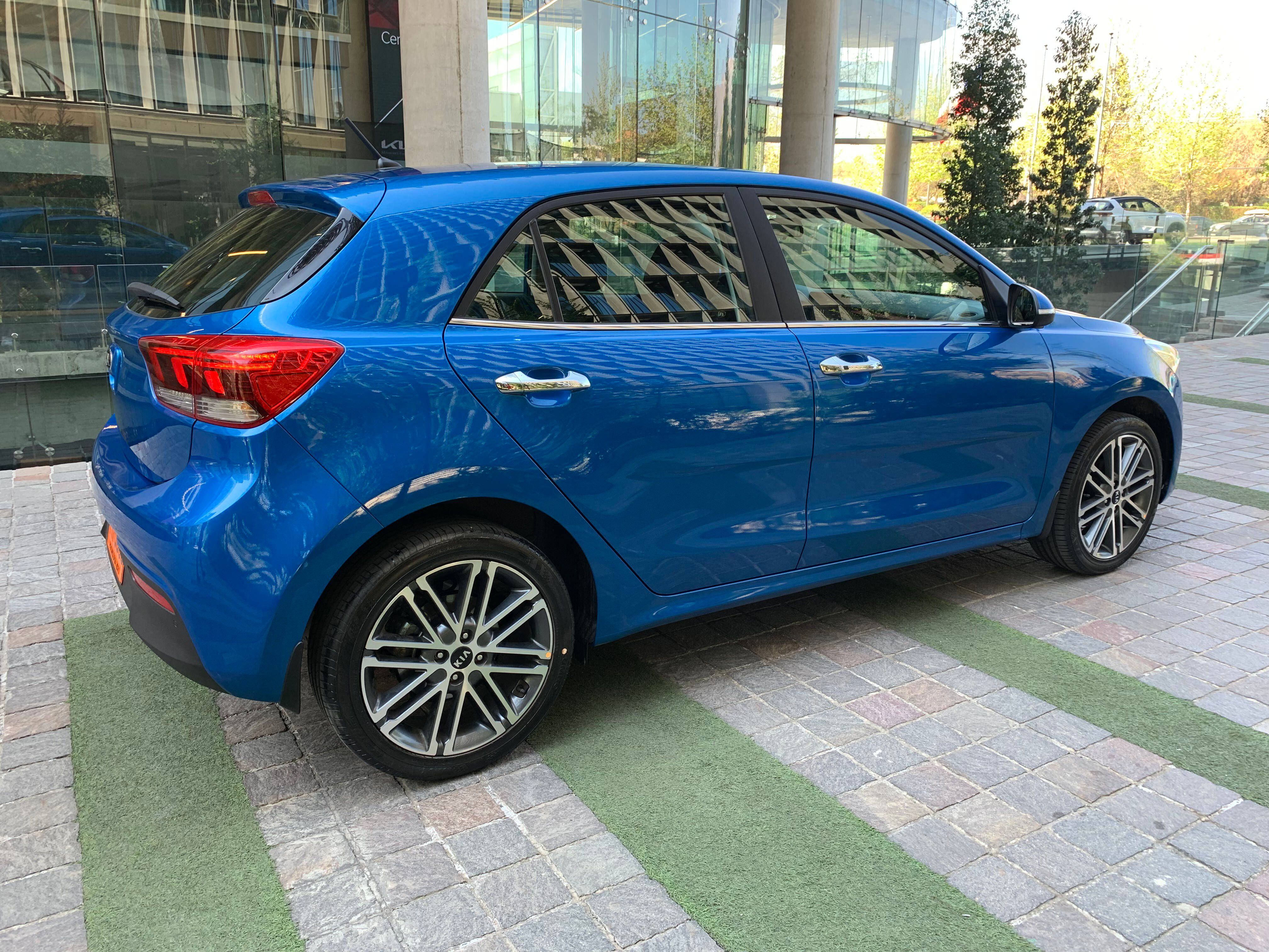 Kia Rio 5 Sport: otra demostración de la probada fórmula coreana en los ...