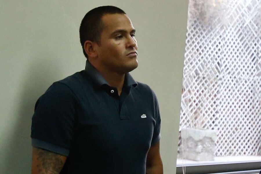 Humberto Suazo Con Pelo - the-smoked-fish Humberto Suazo Con Pelo - the-smoked-fish