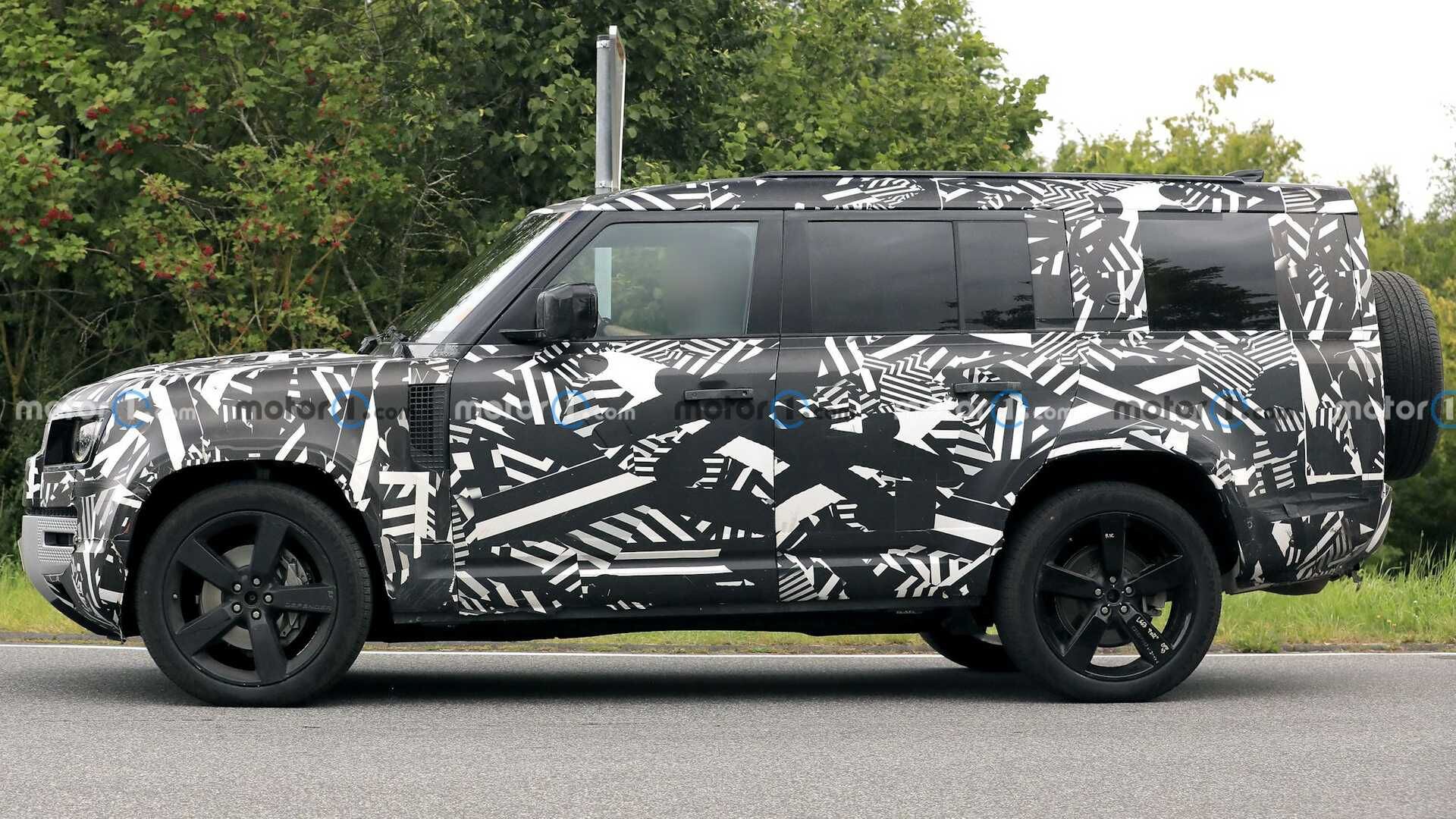 90, 110... ¿Y ahora 130? Land Rover alista el Defender ‘big size’ para ...