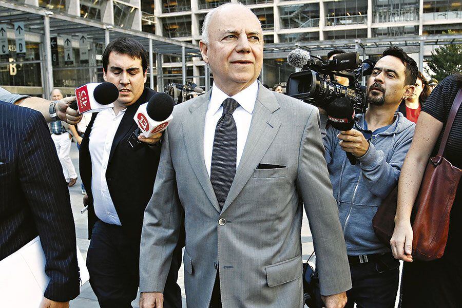 Indagan a general (R) Gordon por el uso de $ 564 millones en gastos de ...