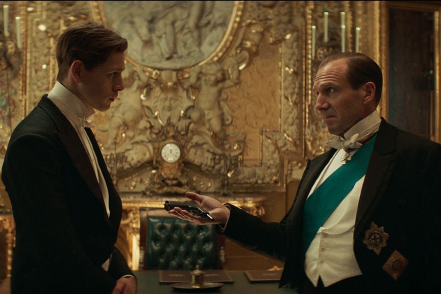 El origen de Kingsman es el foco del nuevo tráiler de The King's Man ...