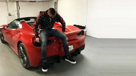 Karim Benzema, la increíble colección de autos del Balón de Oro - La ...