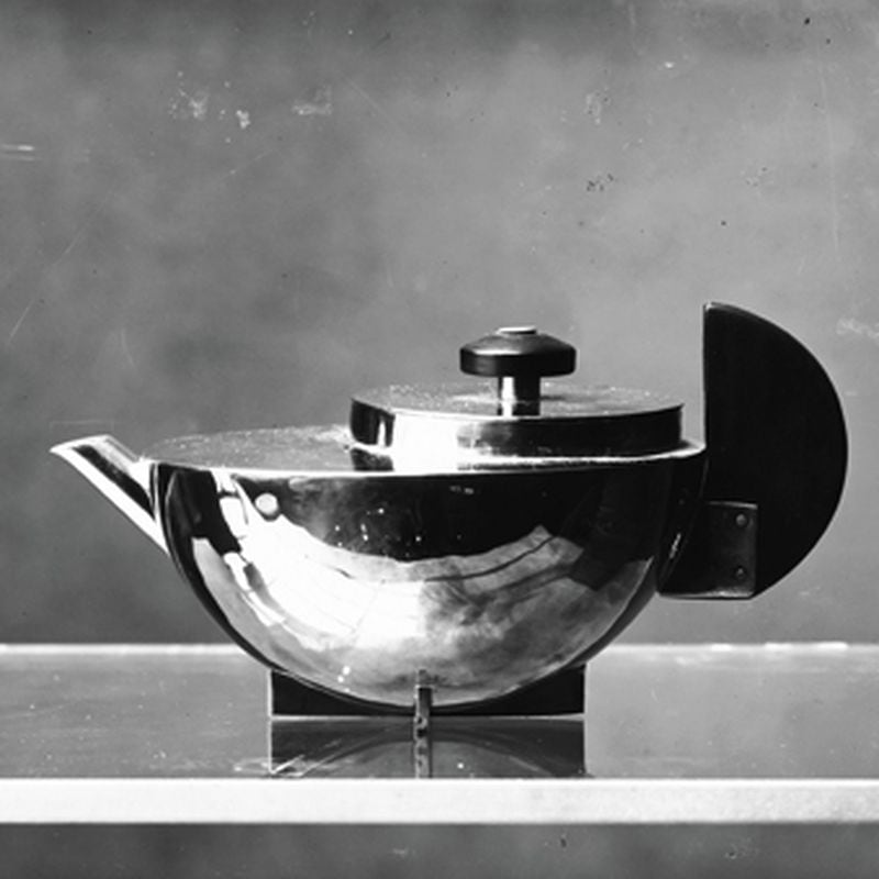 Silver Tea Infuser: Marianne Brandt/1924 - La Tercera
