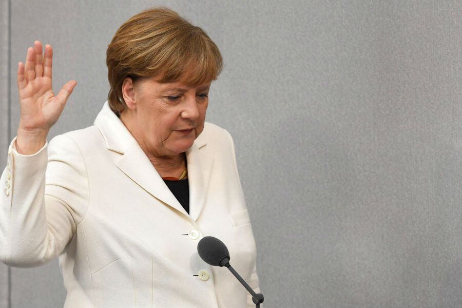 Angela Merkel inicia cuarto mandato tras jurar como canciller de ...