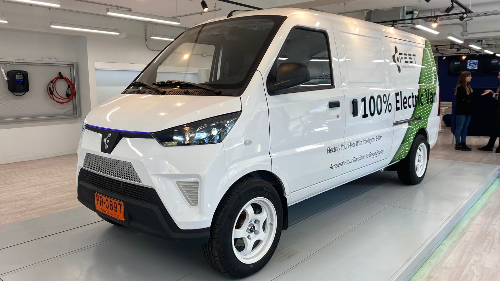 Fest, una nueva marca de vehículos comerciales eléctrica debuta en ...