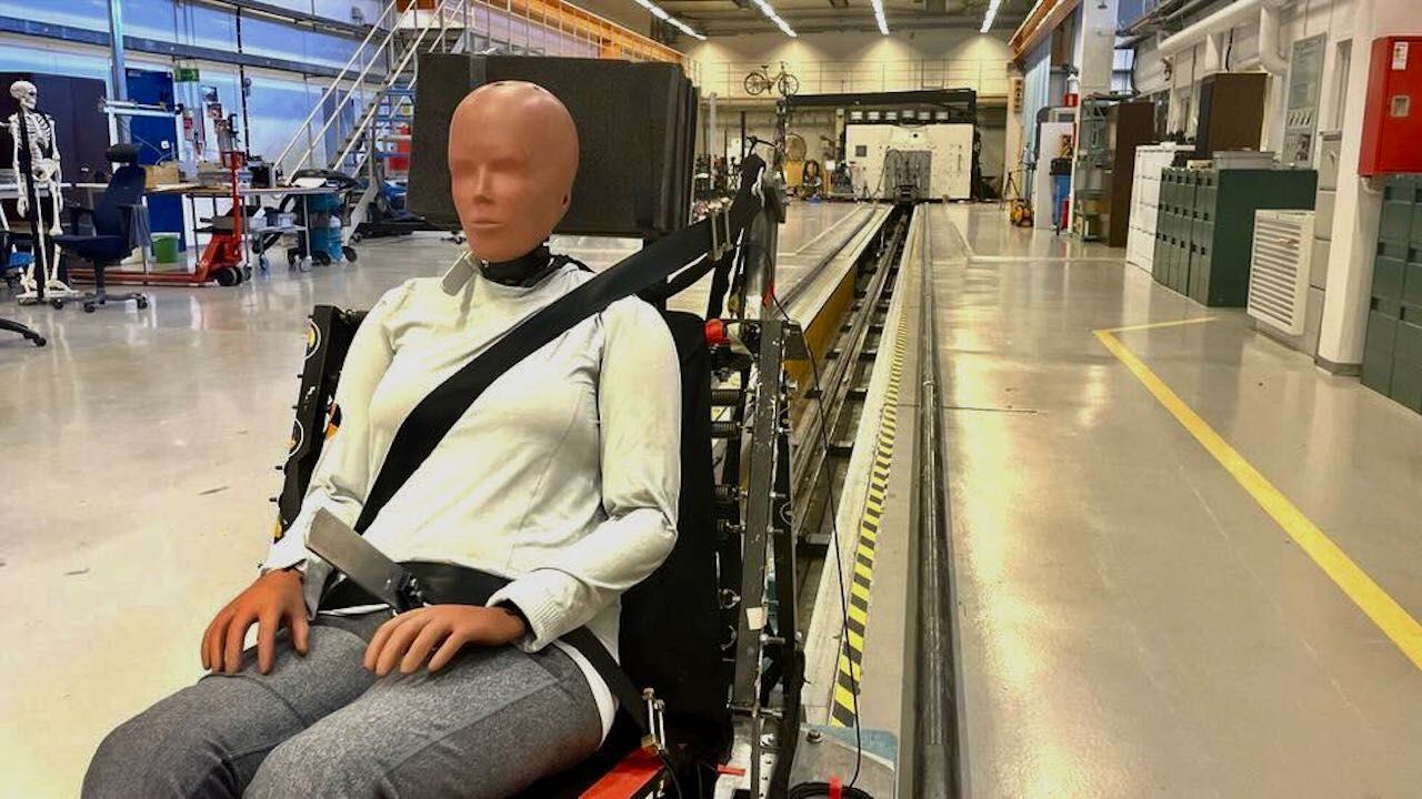 Más de 70 años después, crean el primer dummy mujer de la historia - La ...