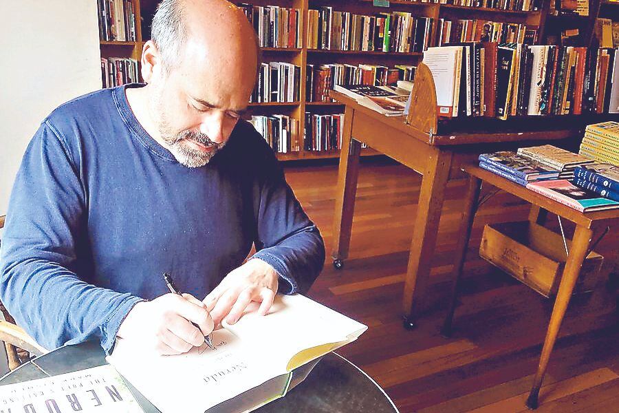 Mark Eisner, biógrafo estadounidense: "Espero que mi biografía nos haga ...