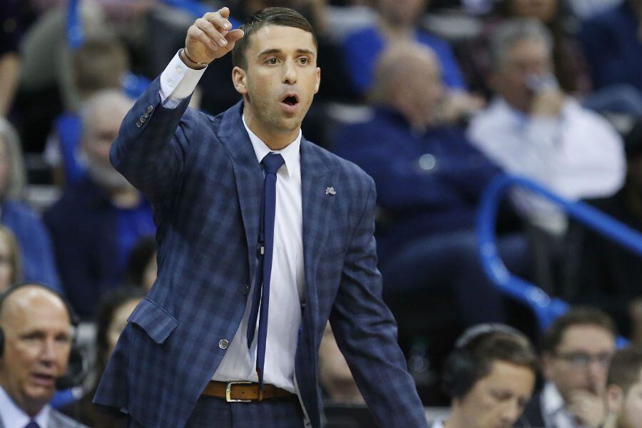 NBA: Ryan Saunders se mete en la historia - La Tercera
