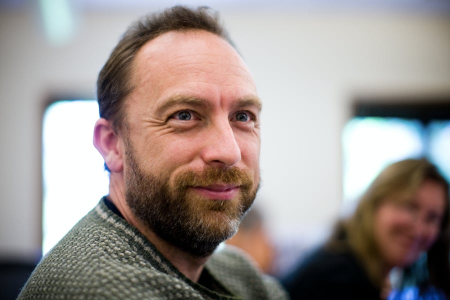 La dura crítica del creador de Wikipedia a Mark Zuckerberg: "Facebook ...