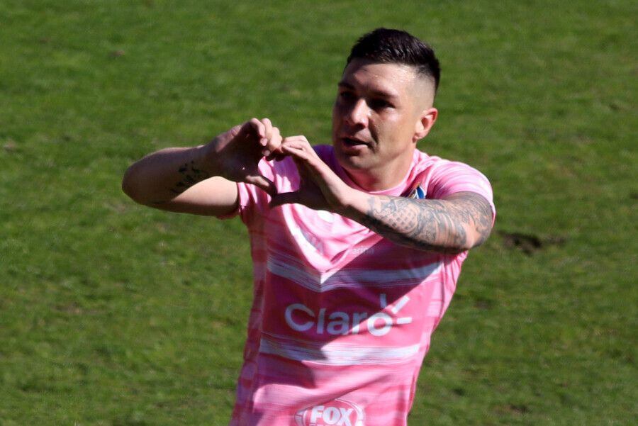 Christian Bravo se va a Uruguay: regresa a Montevideo Wanderers - La ...