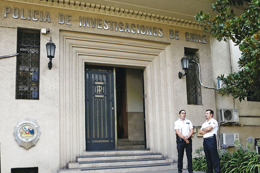 Interpol enciende "alerta morada" ante tráfico de migrantes desde ...