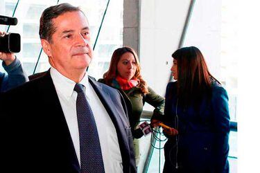 Etiqueta: KATHERINE BISCHOF - La Tercera