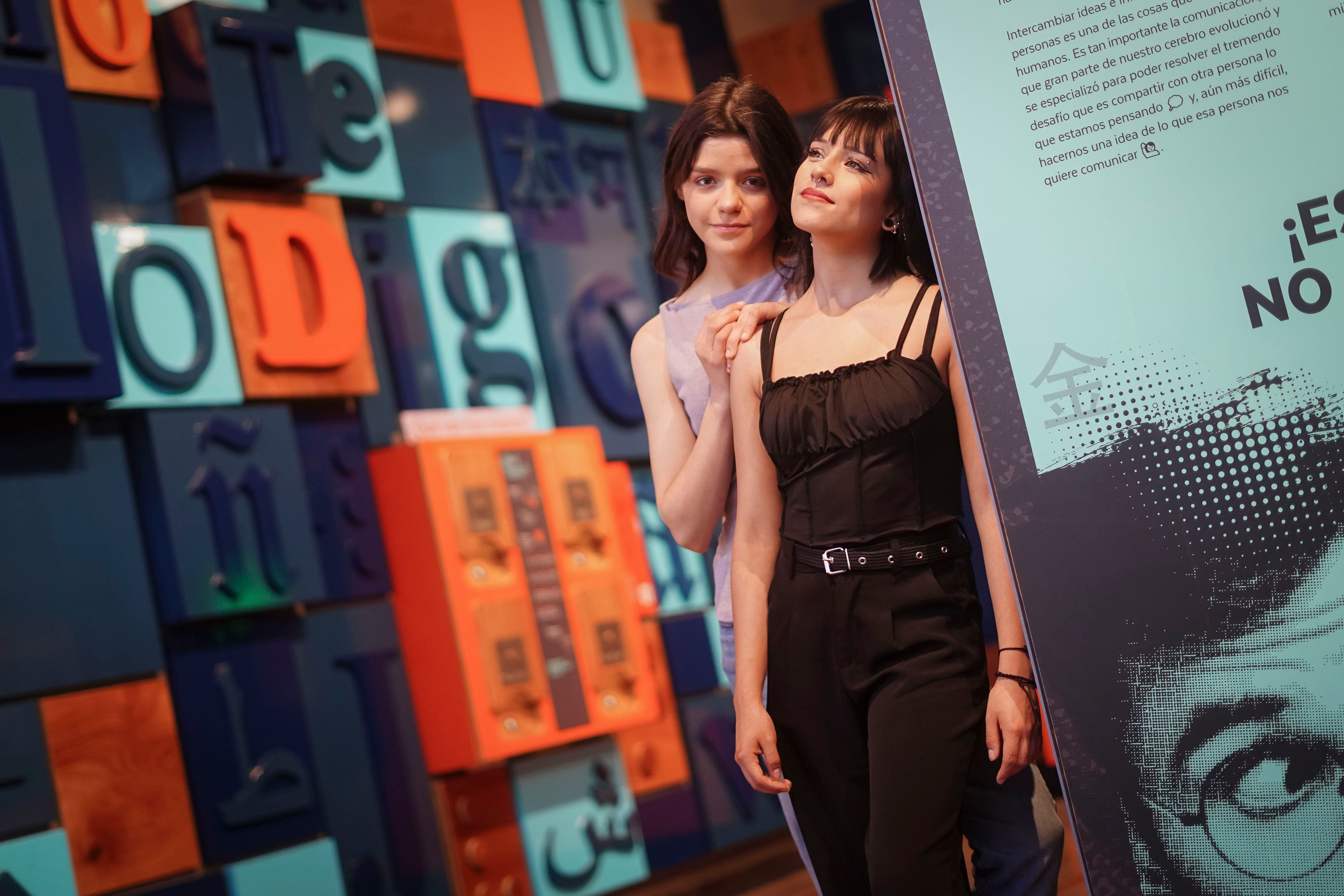 @tonchimatta y @panconquesitoo777: las activistas de la ciencia - La ...