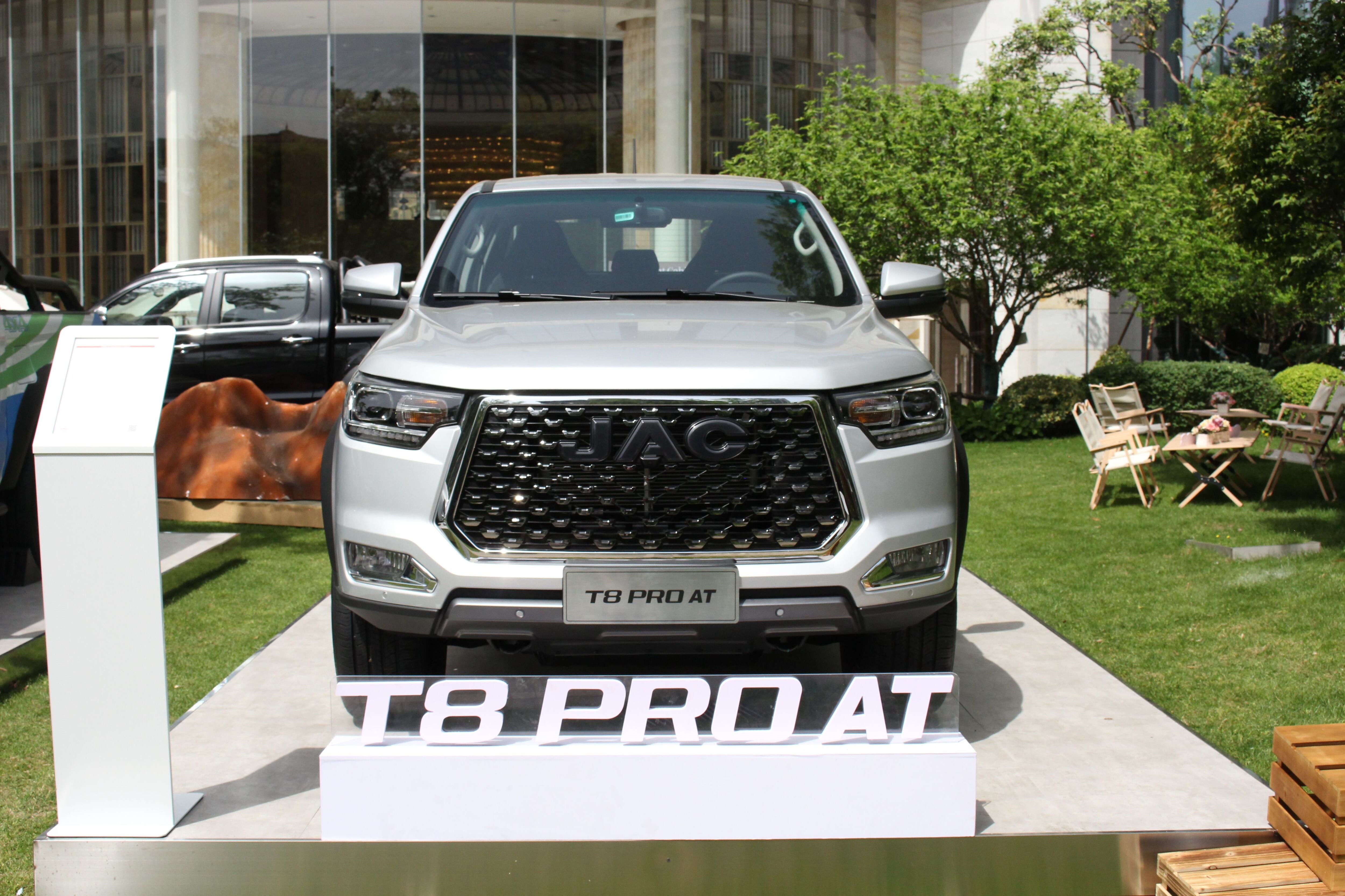 JAC confirma la llegada de la versión automática de la T8 Pro - La Tercera