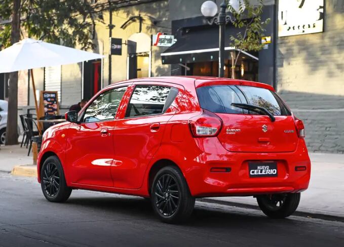 los 10 autos a gasolina que ahorran más dinero - La Tercera