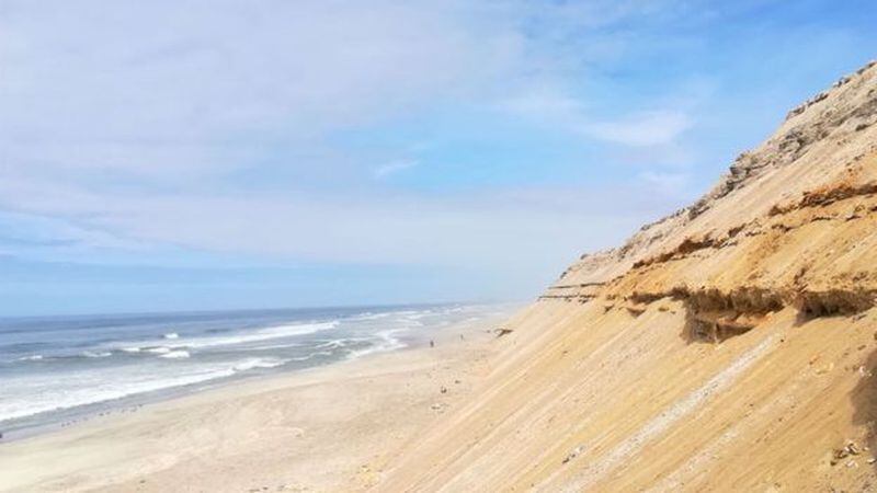 Bolivia Mar, la playa que Perú le cedió a Bolivia y que lleva 26 años ...