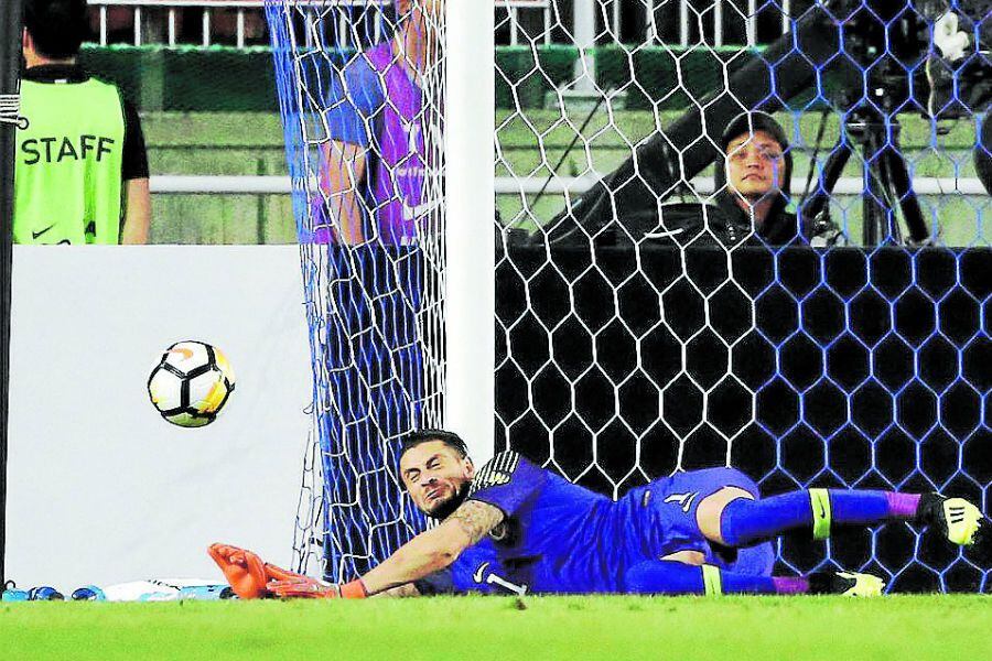 Tres meses le bastaron a Gabriel Arias para hacer historia en Racing ...