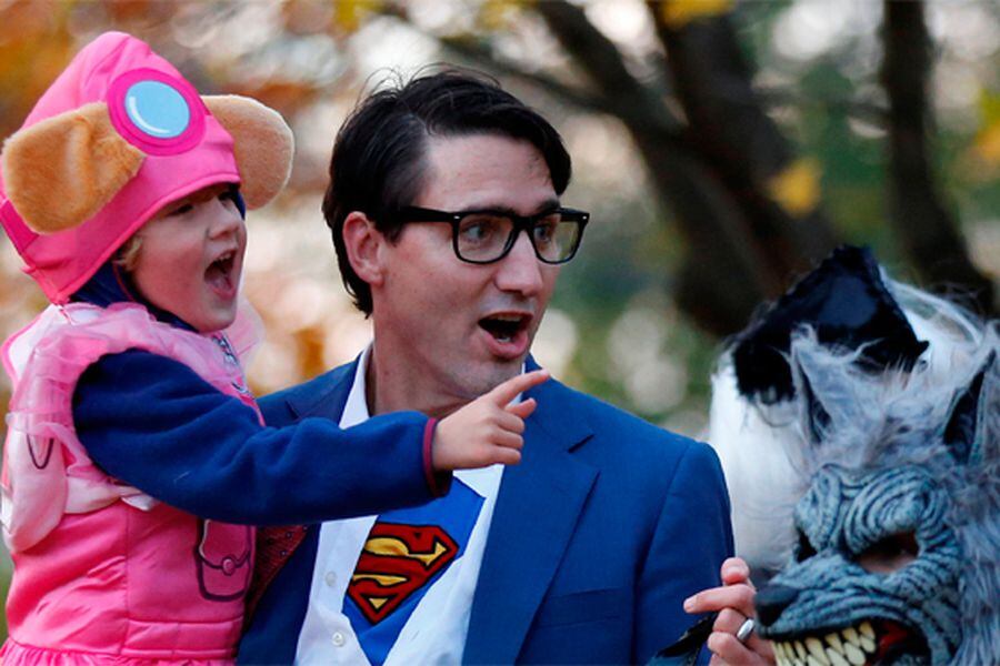 Justin Trudeau sorprende en Halloween y llega a una sesión especial ...