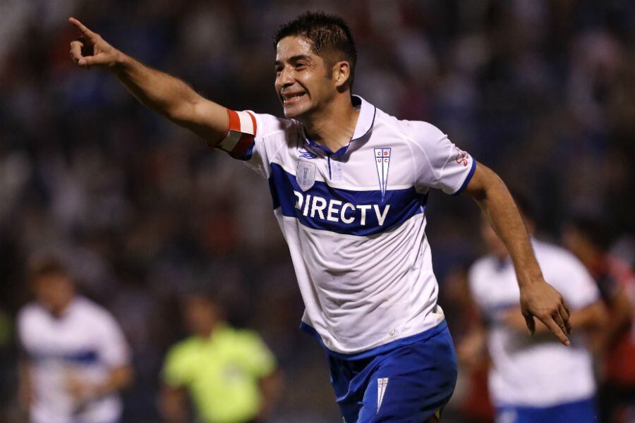 Cristián Álvarez anuncia oficialmente que continuará jugando por todo ...