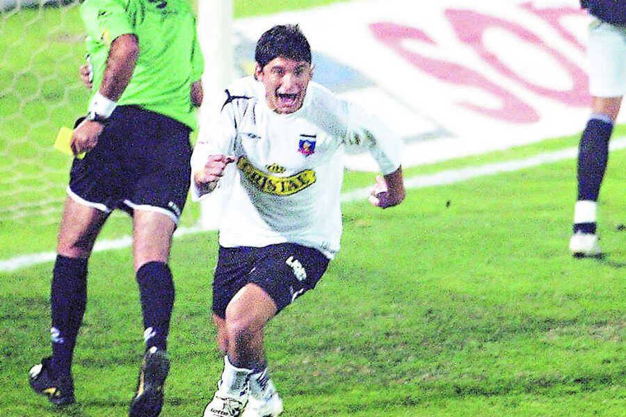 Miguel Aceval: "No me siento histórico; eso es Paredes" - La Tercera