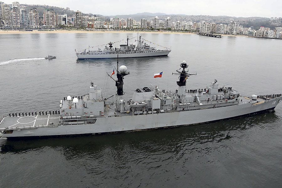 Armada celebra Bicentenario de la Escuadra Nacional - La Tercera