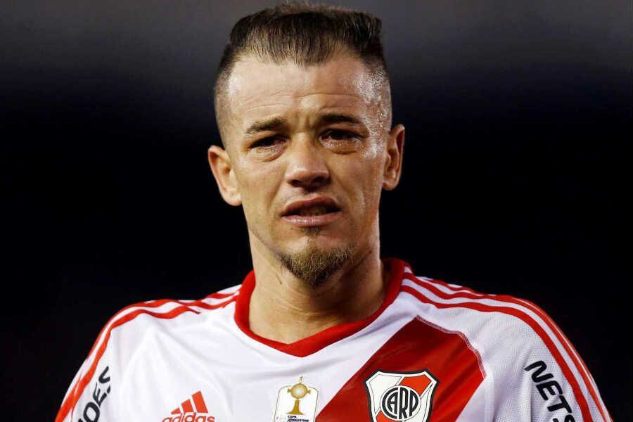 El histórico D'Alessandro pide sanciones fuertes para River Plate - La ...