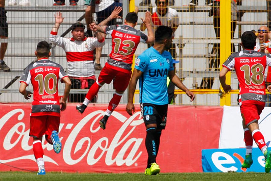 Curicó celebra su primer triunfo - La Tercera Curicó celebra su primer triunfo - La Tercera