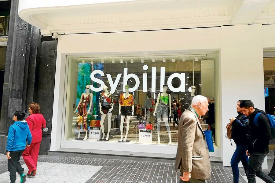 Falabella apuesta por marcas propias y abre cuarta tienda Sybilla - La ...