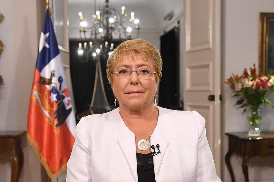 Bachelet: Nueva Constitución pone a Chile "a la altura de los países ...