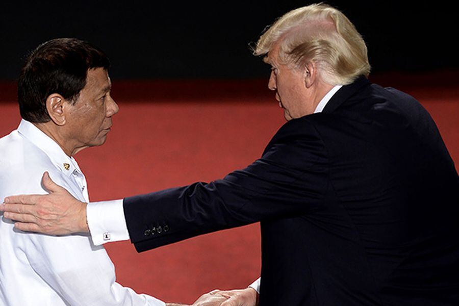 Trump destaca la "excelente relación" con Duterte en su reunión ...
